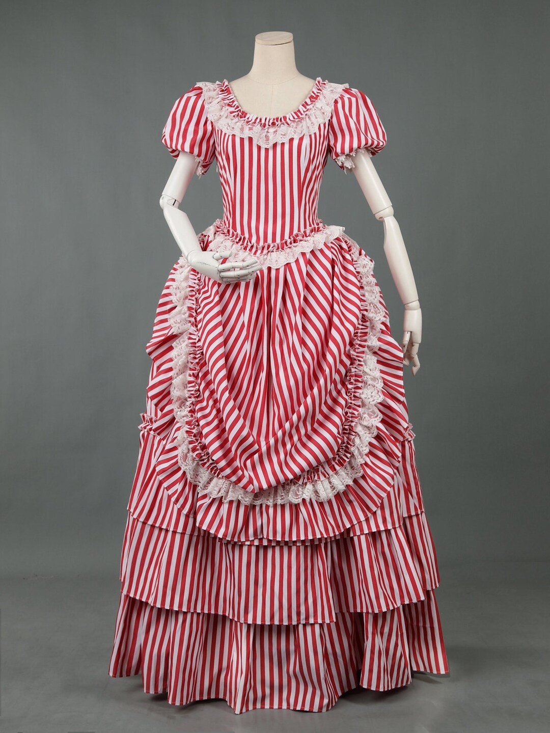 Red and White Victorian Christmas Holiday Festive 1880s 1890s French ...
