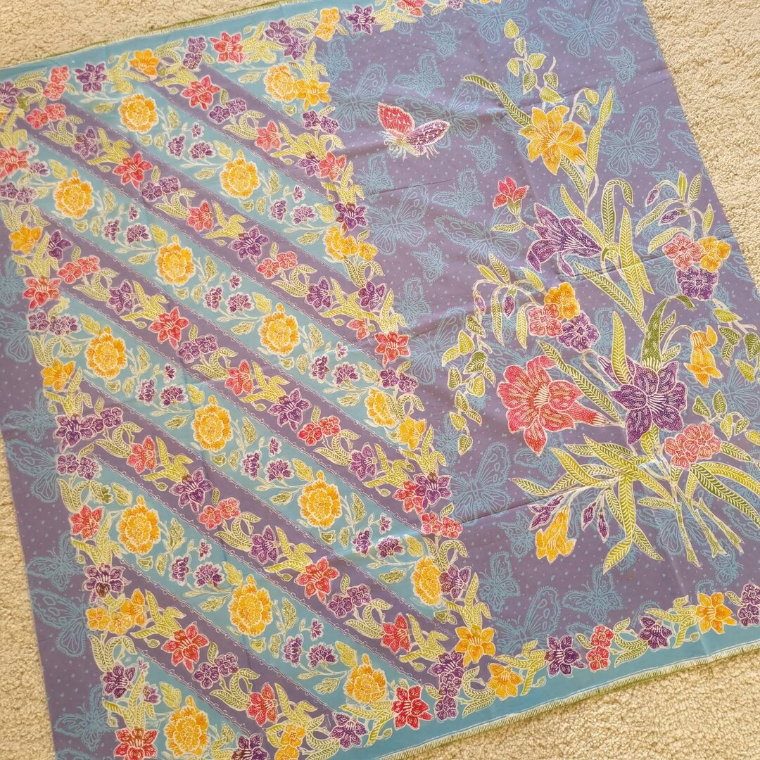 BARGAIN Indonesia Batik Sarong Fabric/peranakan Sky Blue Pastel Purple ...