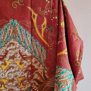 Indonesian Batik Fabric Classic, Hand Printed Pair of Birds Red Rust ...
