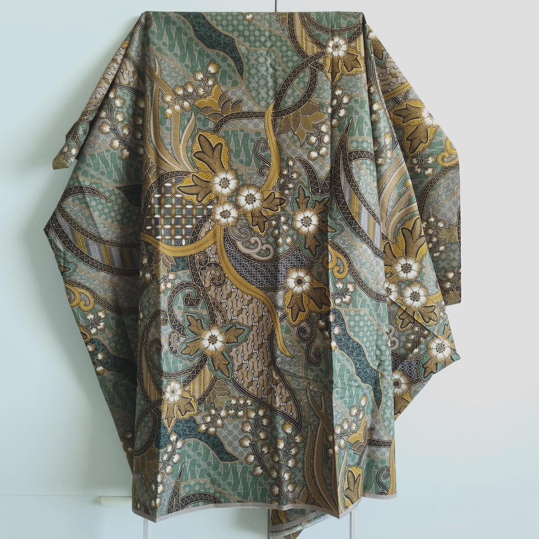 Indonesian Printed Batik Fabric by Meter for Sewing Quilt Batik Sarong ...