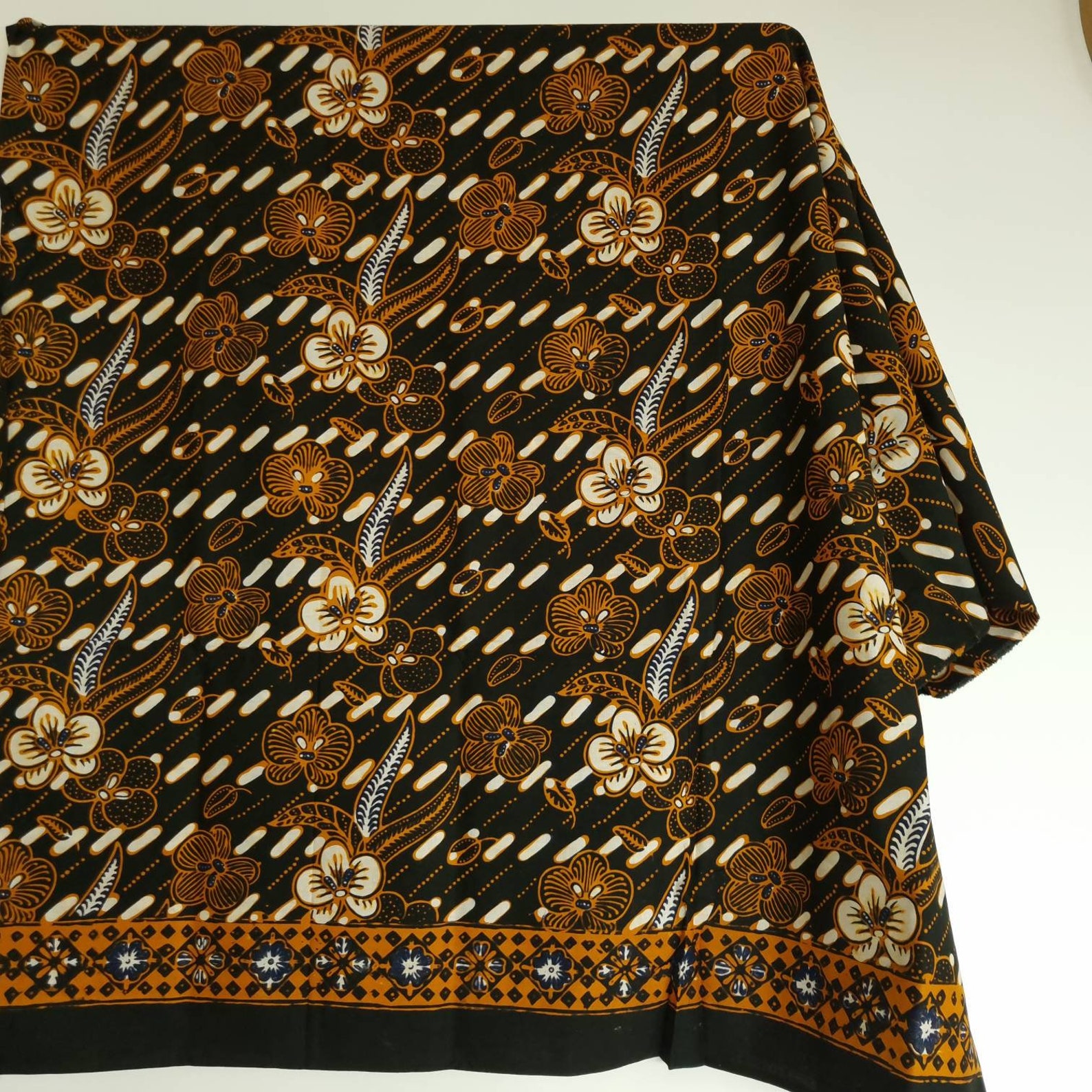 Indonesia Batik Sarong Pareo Fabric/peranakan/quilt Fabric,javanese ...