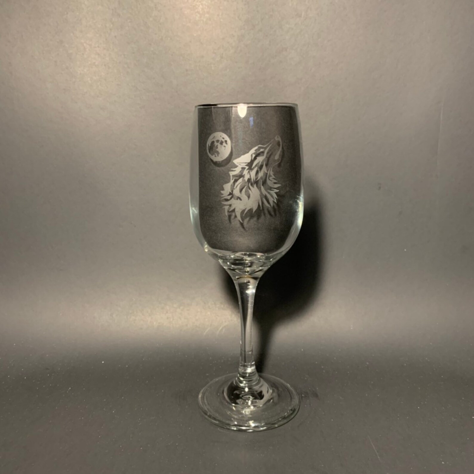 WOLF GIFT Wolf Wine Glass Etched Glass Stemmed Wine Glass - Etsy