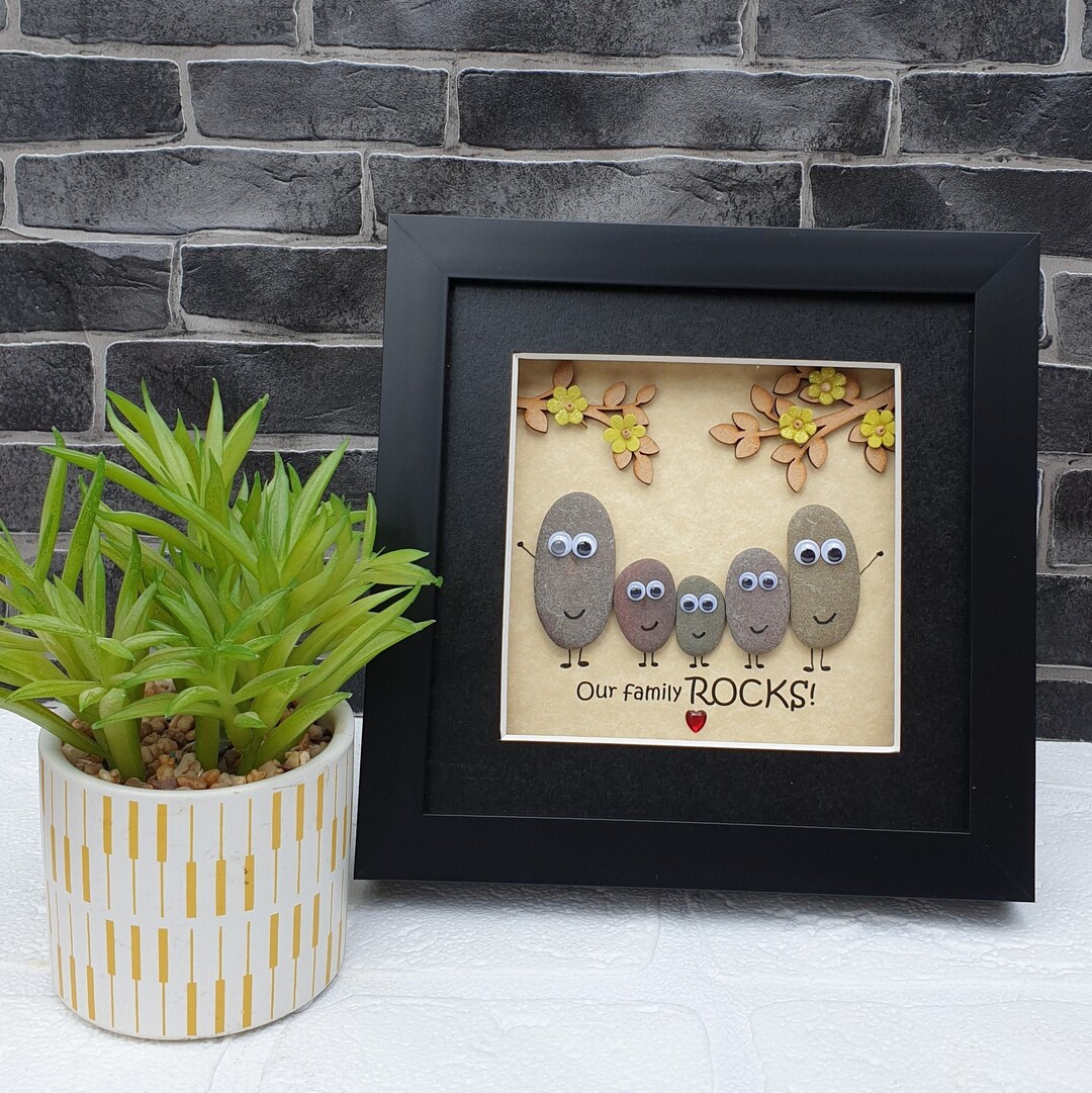 Bespoke Pebble Art Family of Five, Our Family ROCKS! Quirky in Black ...