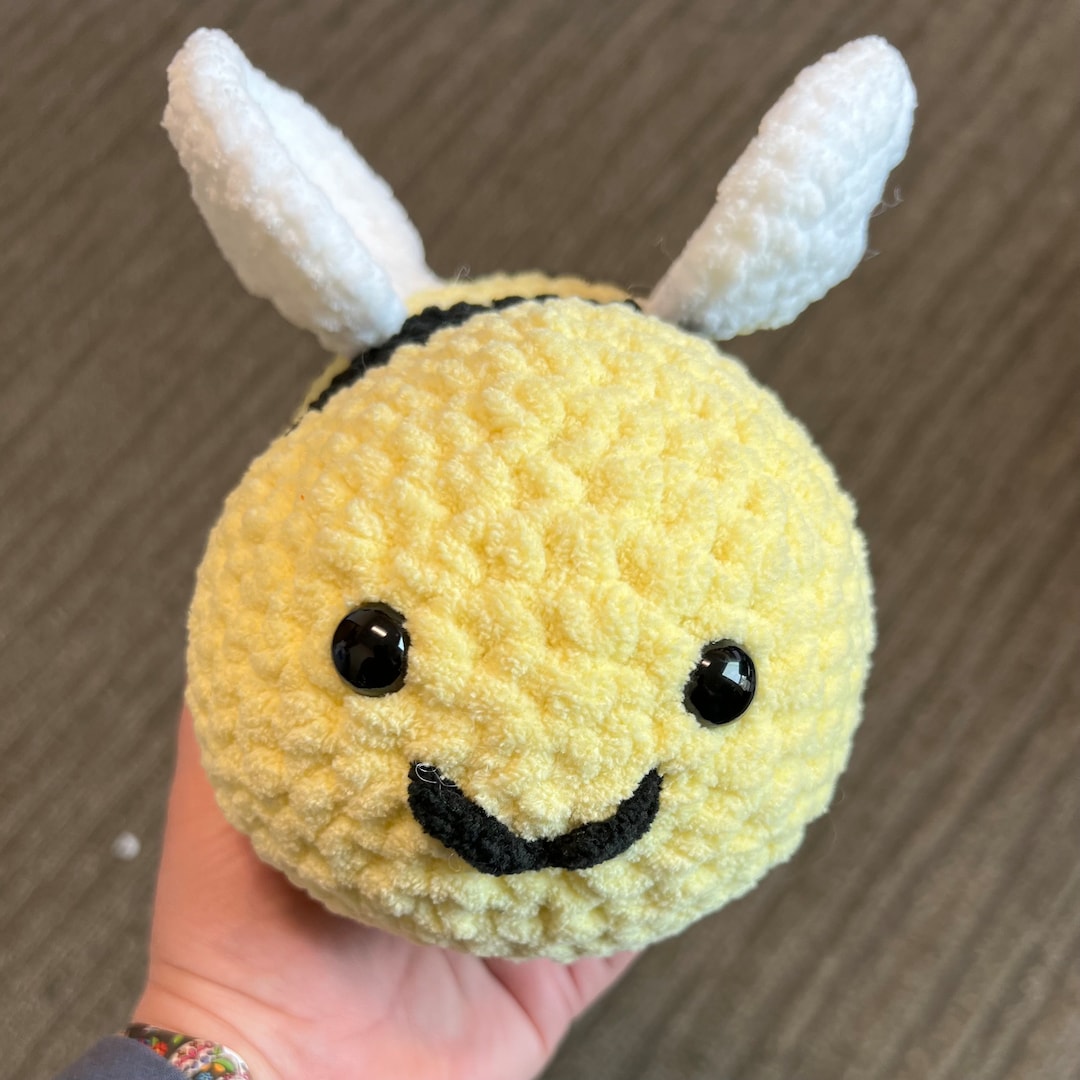 Amigurumi Bee, Crochet Bee, Made to Order, Handmade, Cute Bee Toy ...