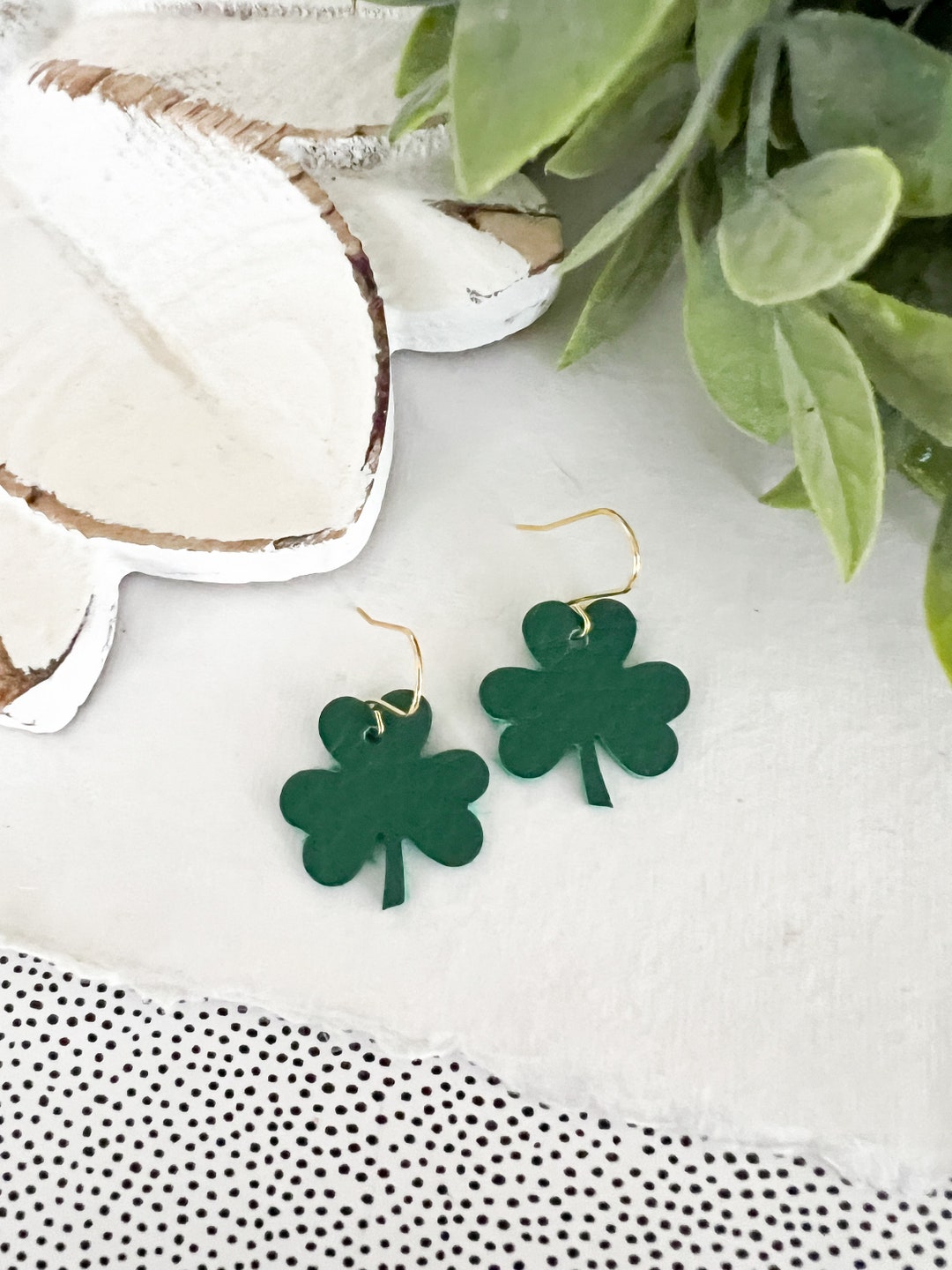 Simple Shamrock Drops Genuine Leather Earrings Boho Chic St. Patrick's ...