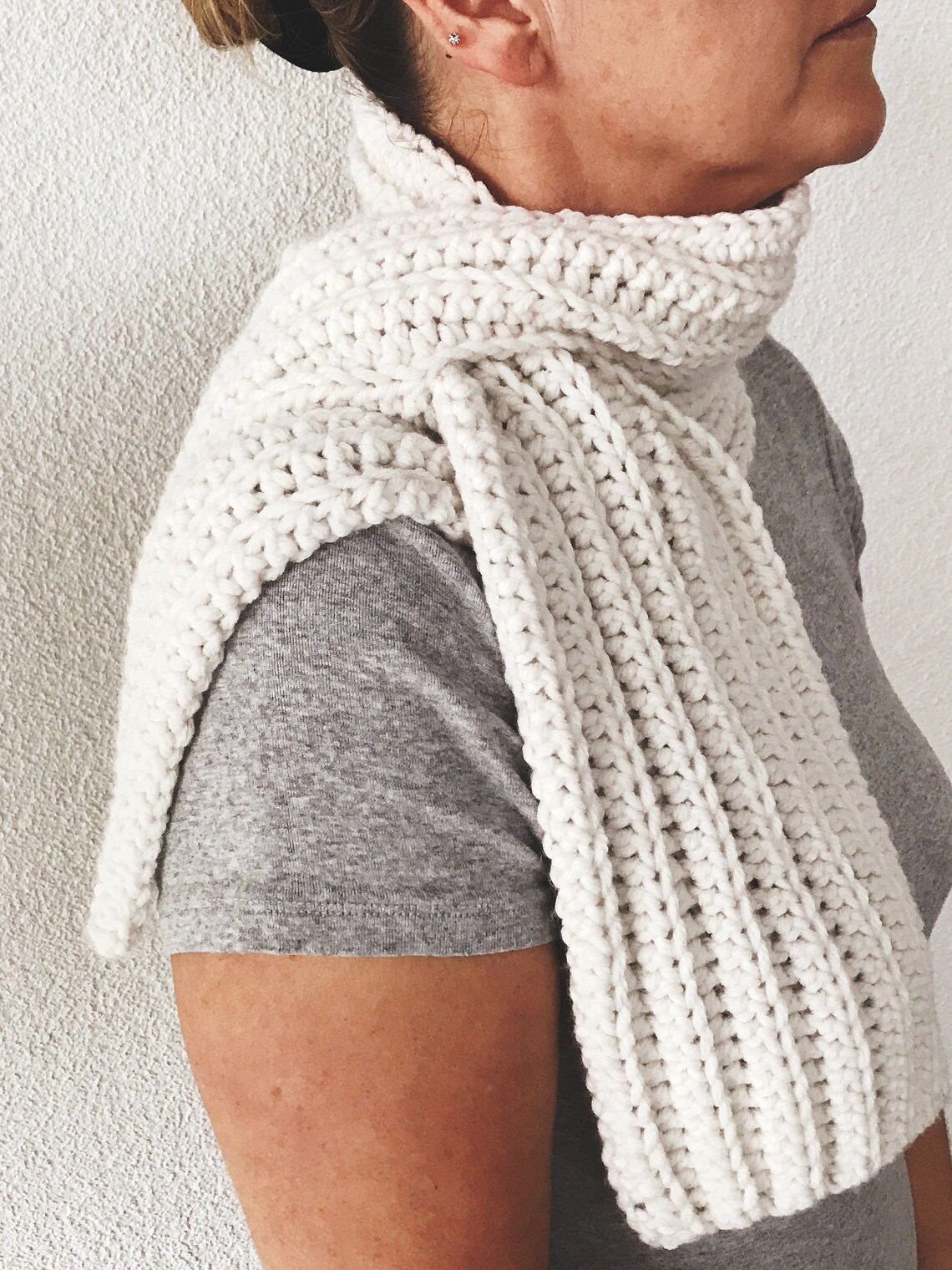 CROCHET PATTERN Simple Keyhole Scarf - Etsy