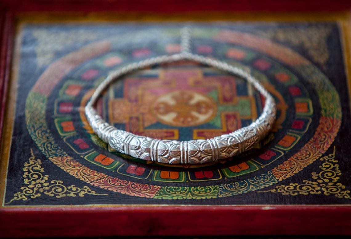 Hansuli Necklace - Etsy