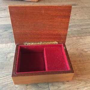 Vintage Fuji Music Box Made in Italy Plays Love Story - Etsy