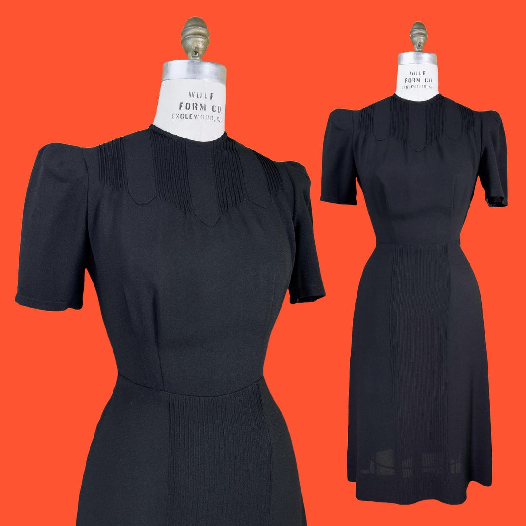Vintage 1940s Dress // Black Rayon Crepe 30s 40s Cusp Dress // Peaked ...