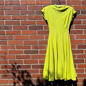 Vintage 1940s Dress // Neon Chartreuse Lime Green Rayon Linen 40s 50s ...