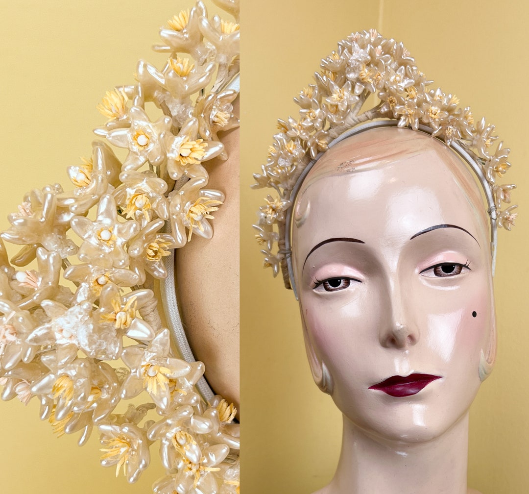 Vintage 1920s Bridal Crown // Tall Face-framing Halo Pearly Wax Flower ...