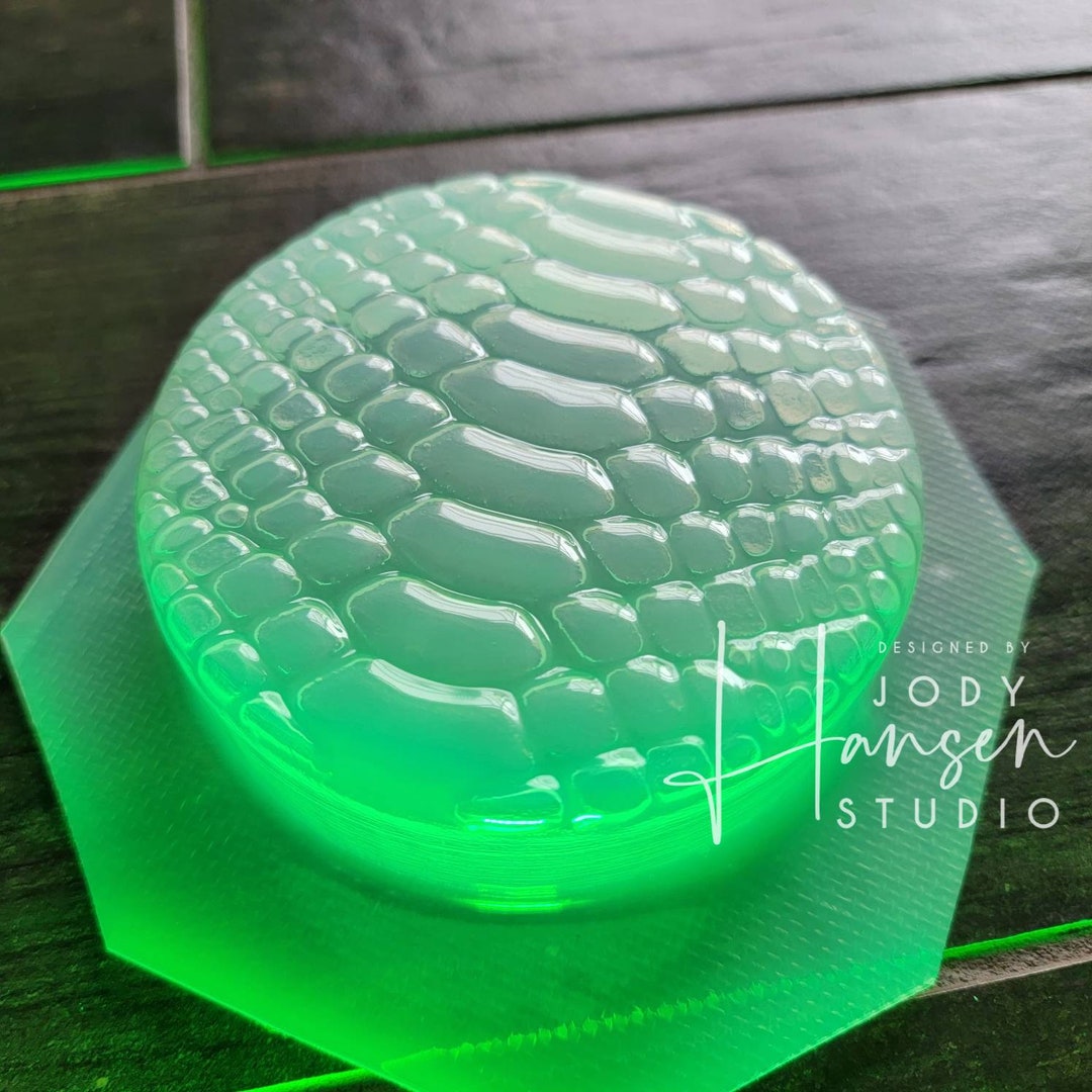 Snake Skin Mold | Bath Bomb Mold | Soap Mold | Wax Mold | Plastic Mold ...
