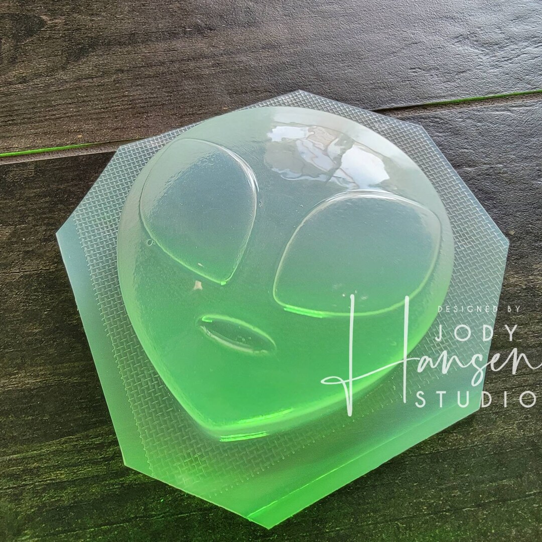 Alien Head Mold for Bath Bombs, Soap Mold, Wax Mold, Plastic Mold ...