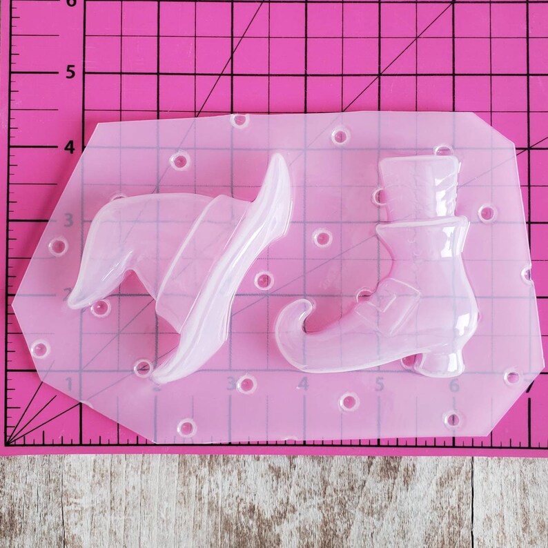 Witch Hat & Boot Mold Small Mold Soap Mold Wax Mold - Etsy