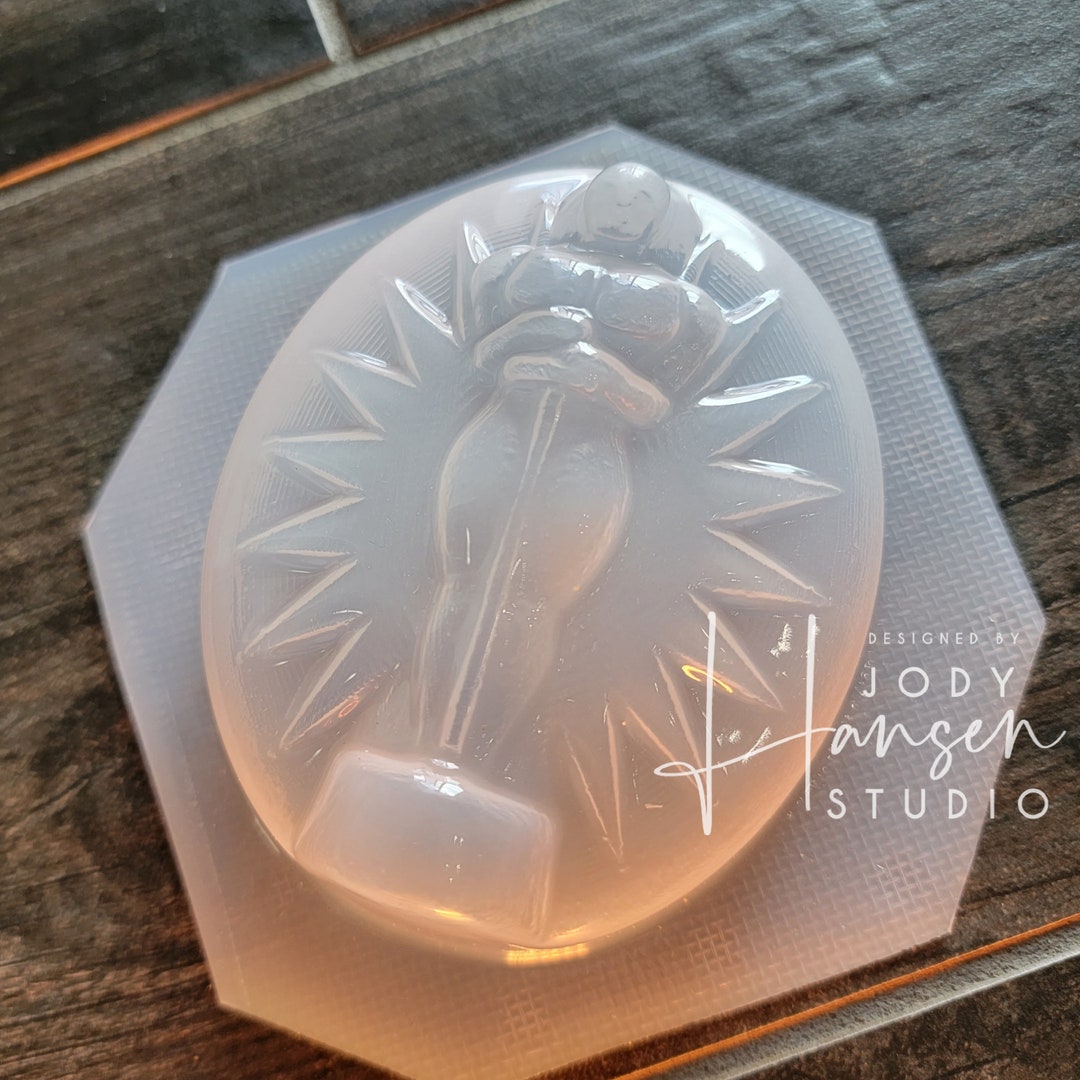 Award Statue Mold | Bath Bomb Mold | Soap Mold | Wax Mold | Plastic ...