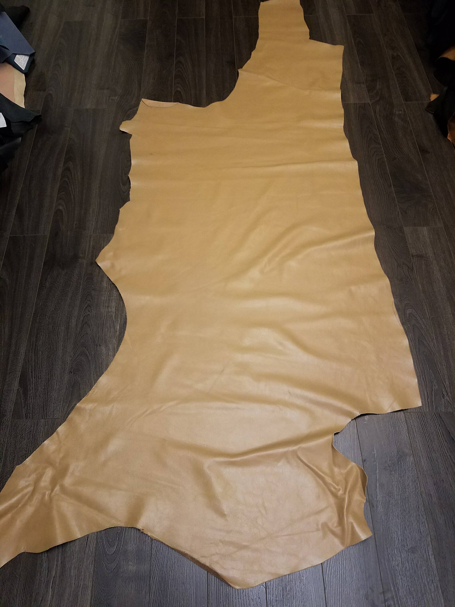 Natural Smooth 2.5-3.0 oz Cowhide leather tumbled embossed | Etsy