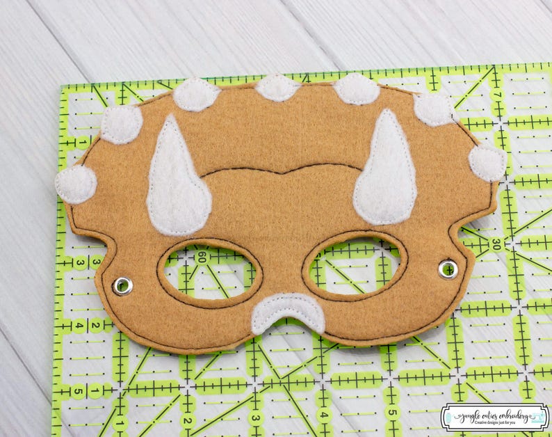Triceratops Dinosaur Mask (M045) I Kid's Mask, Dress-up, Party Favors ...