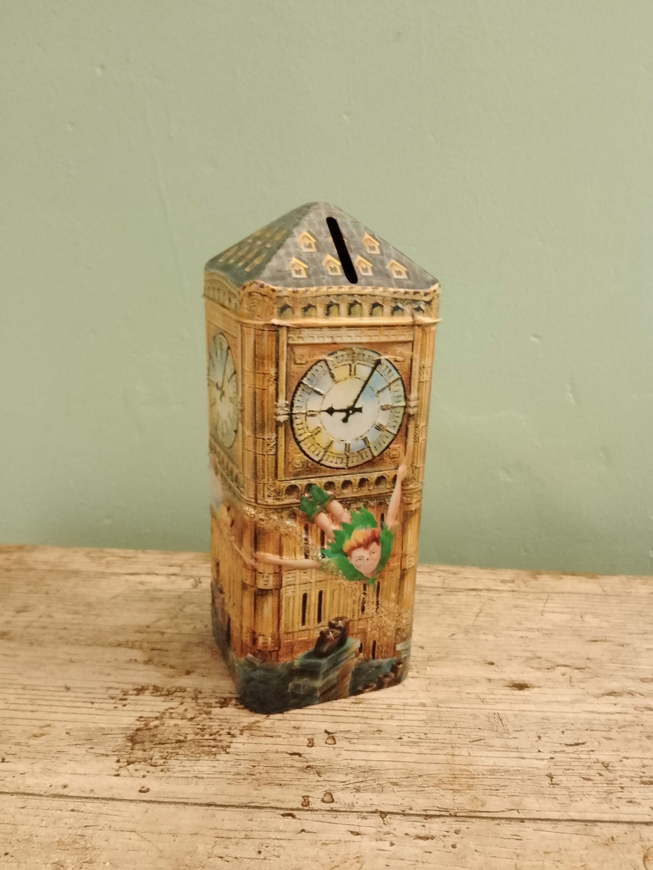 Hook Crocodile Clock Tower