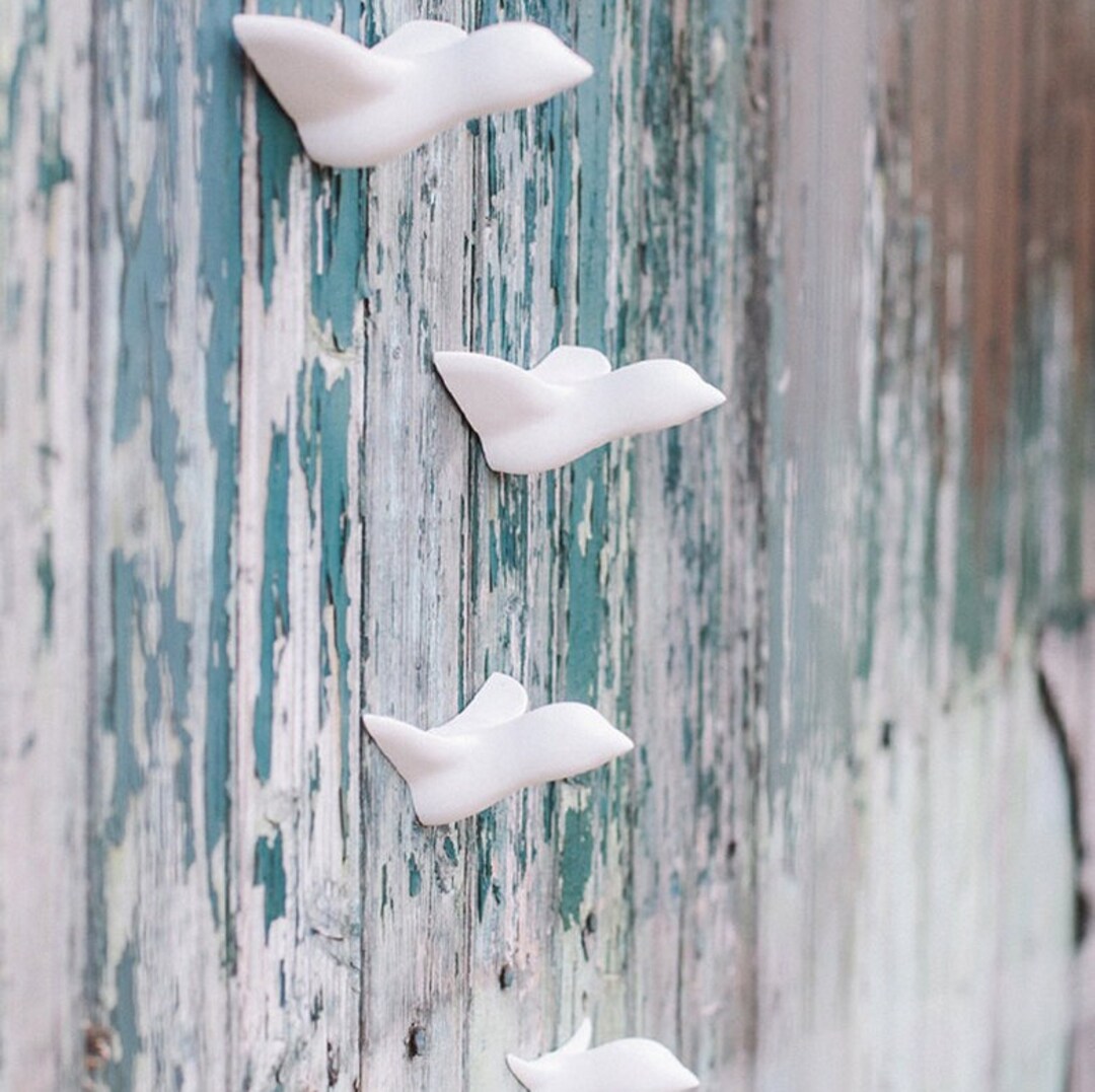 Wall Hanging, Ceramic, "small Flock of Birds" - 4 White Ceramic Birds ...
