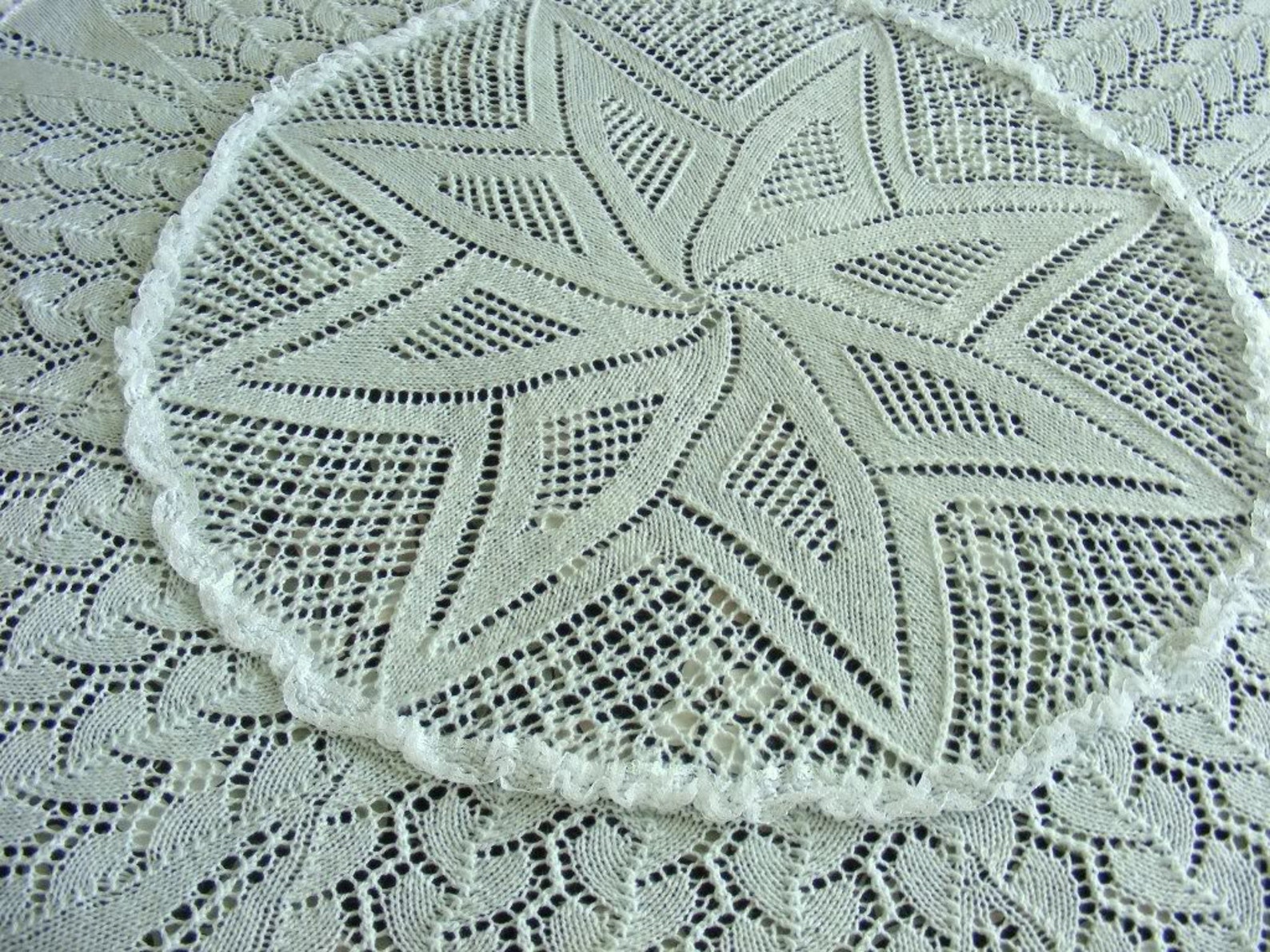 Beryl Circular Baby Shawl Knitting Pattern in DK Instant Download PDF ...