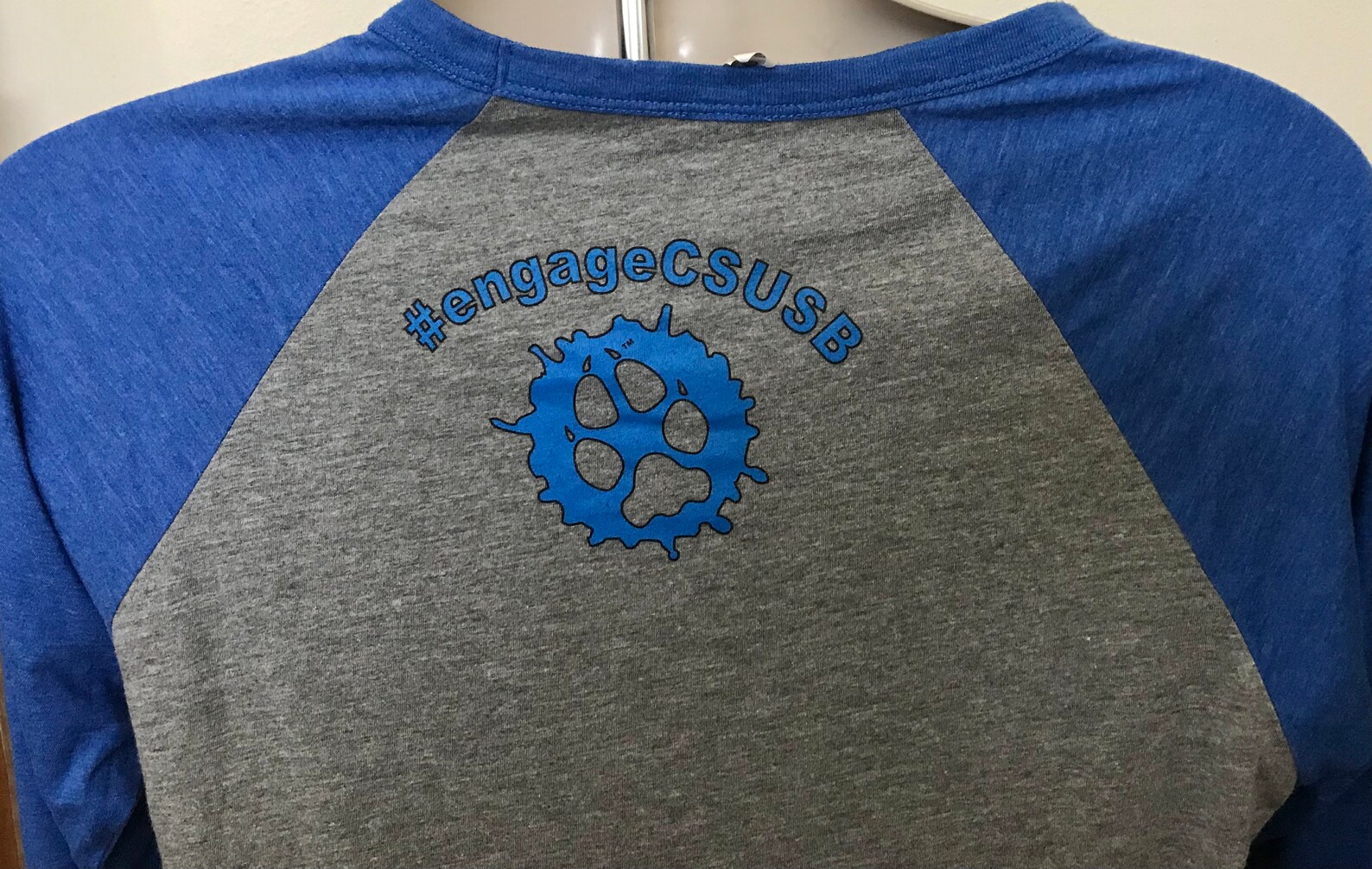 Medium UCSB T Shirts College Raglan T Shirts Santa Barbara - Etsy
