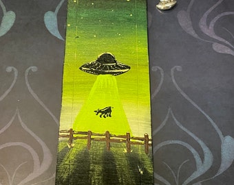 Library UFO Alien Abduction Bookmark, Reading, Book Lover Gift, Cool ...