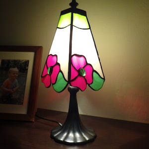 Poppy Lamp Stained Glass Lamp Flor Lamp 4 Panels Lamp Little Bedside ...