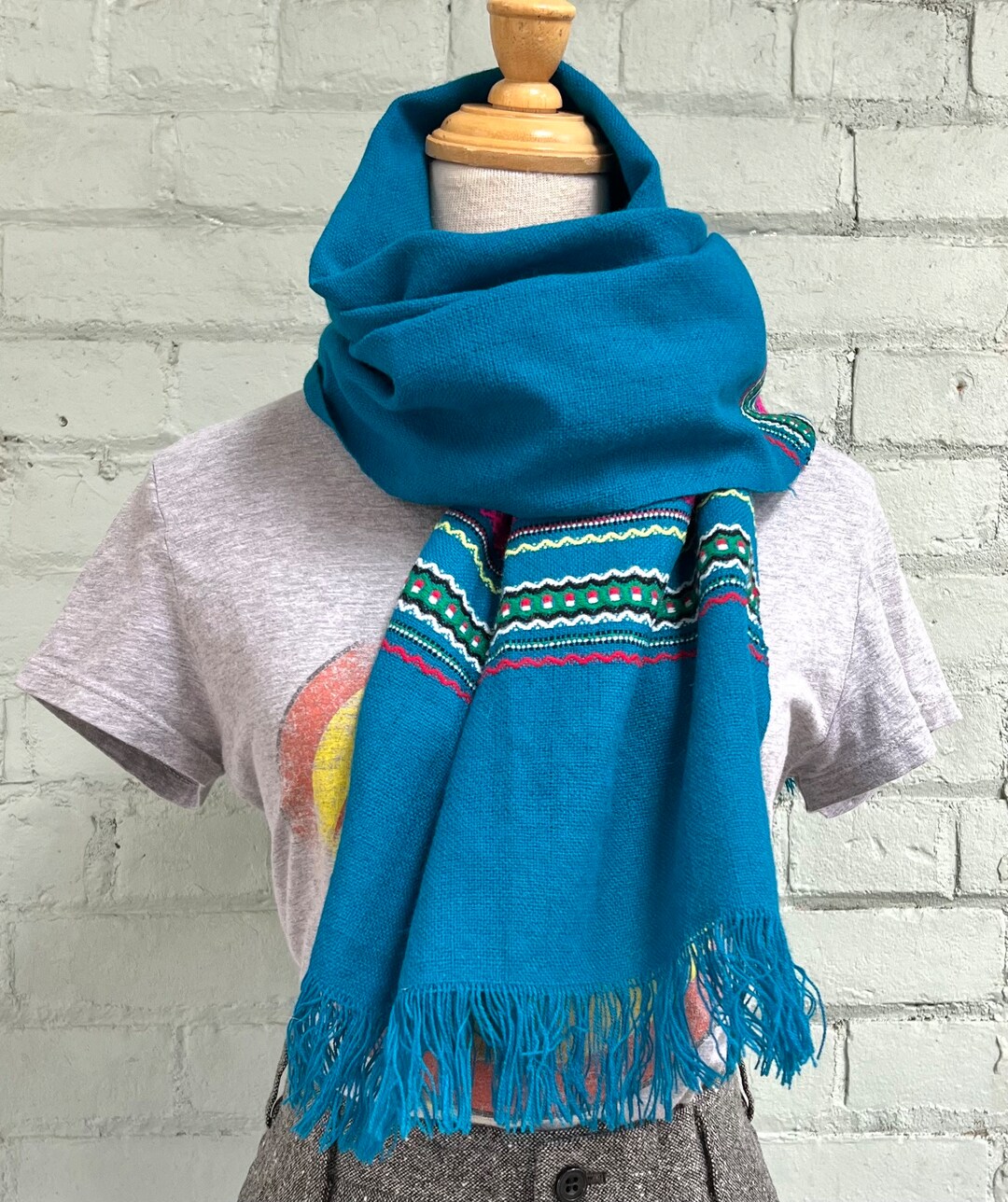 Vintage Woven Fringe Scarf Boho Textile Classic Fashion Colourful Cosy ...