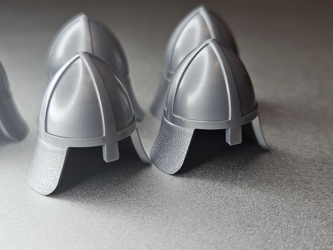 Lego Flat Silver Minifigure, Headgear Helmet Castle With Neck Protector ...