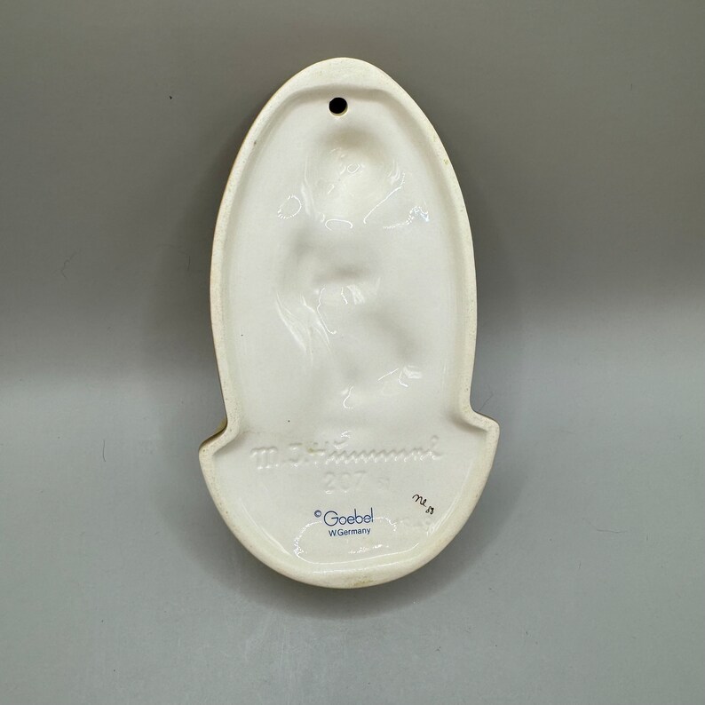 Goebel M.I. Hummel #207 Holy Water Font - Heavenly Angel (1949) - Etsy
