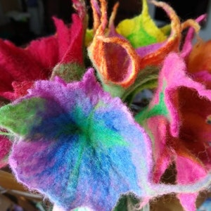 Wet Felting Flowers PDF Tutorial, Instant Download, Wet Felting Lesson ...