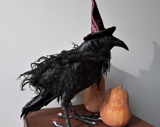 Raven, Crow, Black Witch Hat Wearing Raven, Halloween Decoration ...
