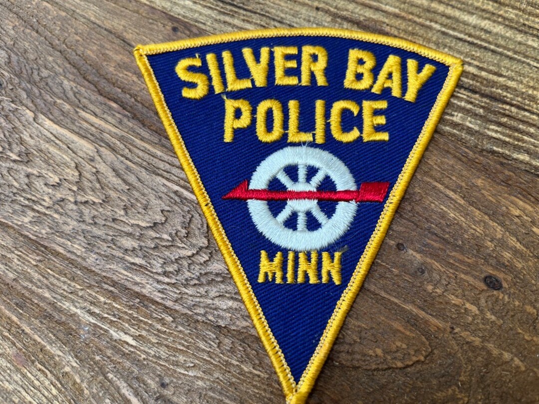Vintage, Obsolete, American Police Patches, Silver Bay Police, Silver ...