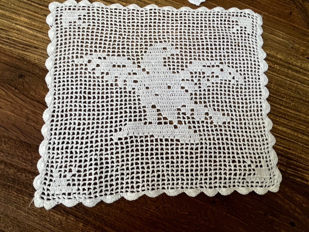 Vintage, Crochet Filet, Bald Eagle, Handmade, Embroidery, Doilies - Etsy