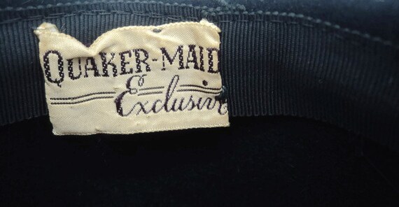 1940's Quaker Maid Exclusive Black Wool Ivory Scroll … - Gem