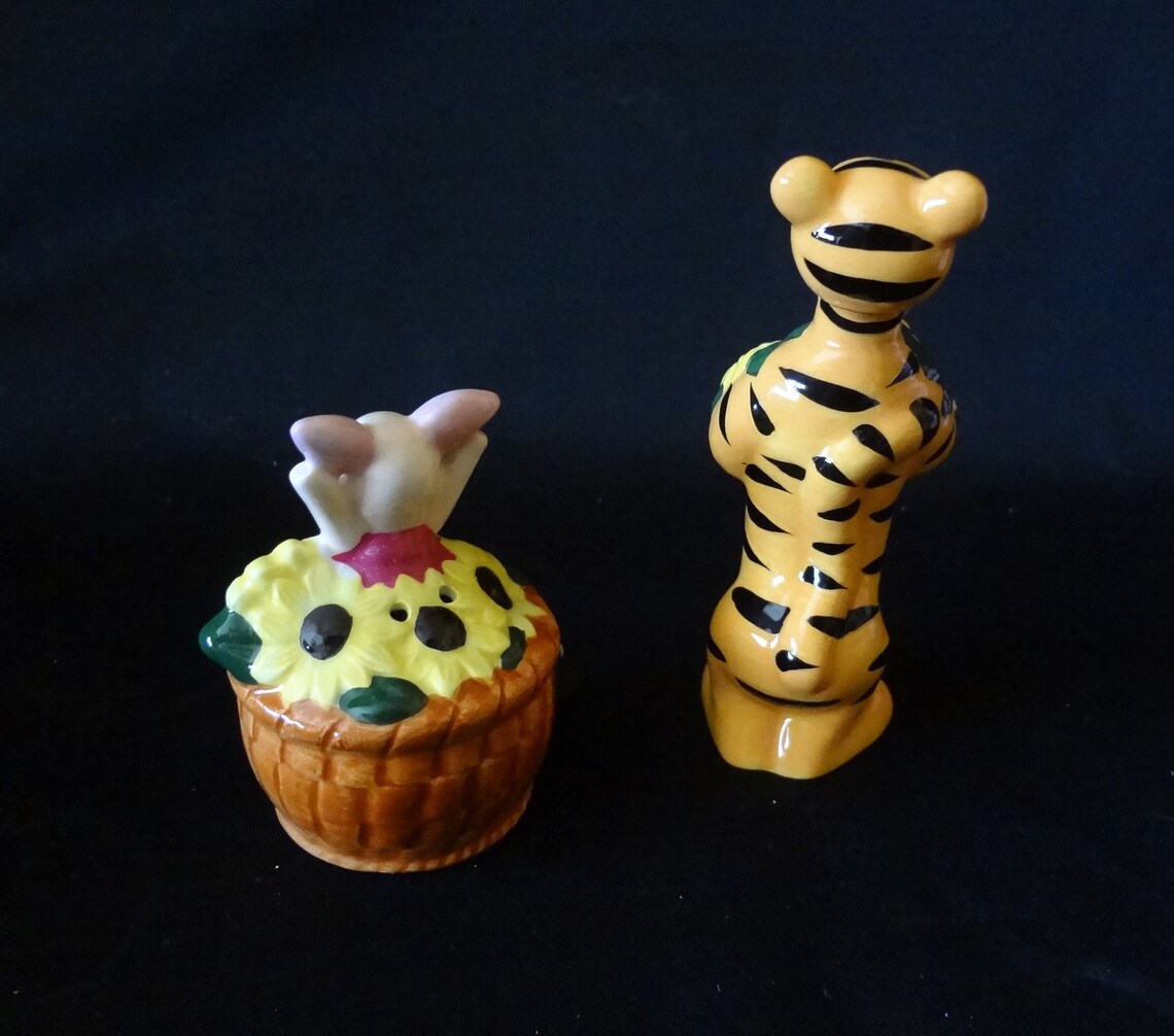 SALT & PEPPER Shaker Piglet and Tigger Too Gardening - Etsy