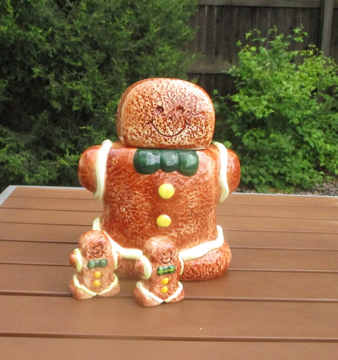 COOKIE JAR . Gingerbread Man With Salt and Pepper Shakers - Etsy