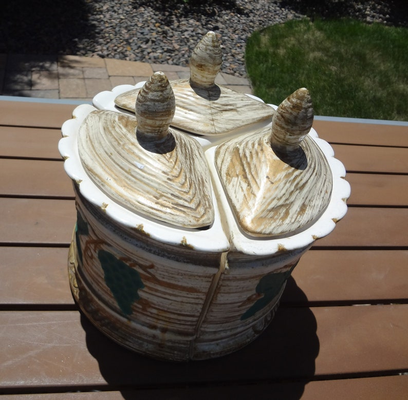 CANISTER SET ~ Three Piece on Lazy Susan, Vintage - Etsy