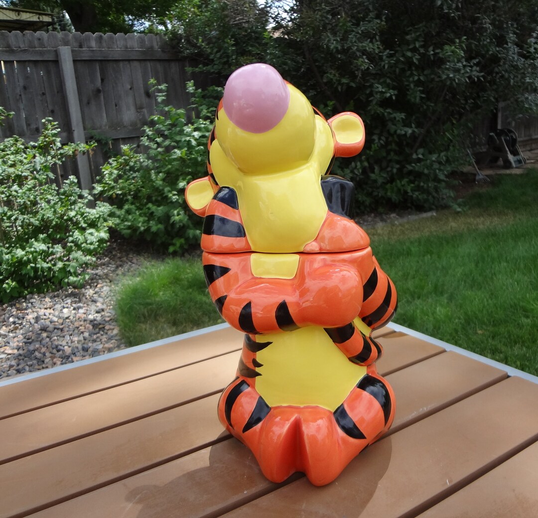 COOKIE JAR * Tigger Too, Lady Bug on Head, Disney, Treasure Craft - Etsy