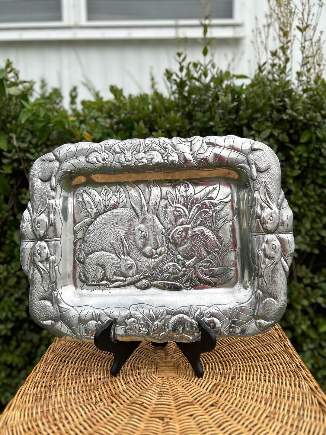 Fun Arthur Court Rabbit Serving Tray - Etsy