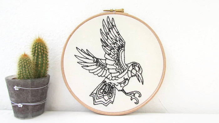 Raven Embroidery Hoop Art, Bird Woodland Animal Decor, Gothic Crow Hand ...