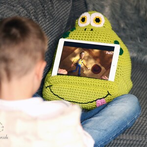 5 Crochet Book and Tablet Holder CROCHET PATTERNS PDF Ebook, Crochet ...