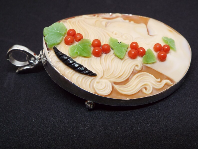 Master Hand Carved "commesso" Cameo in Carnelian Conch Shell Set in ...