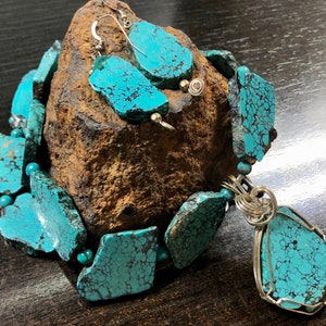 25 Inch Spiderweb Turquoise Slab Necklace and Earring Set - Cloud ...