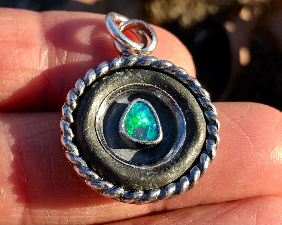 200 BC Ancient Celtic Bronze Ring Artifact Set With Brilliant Blue ...