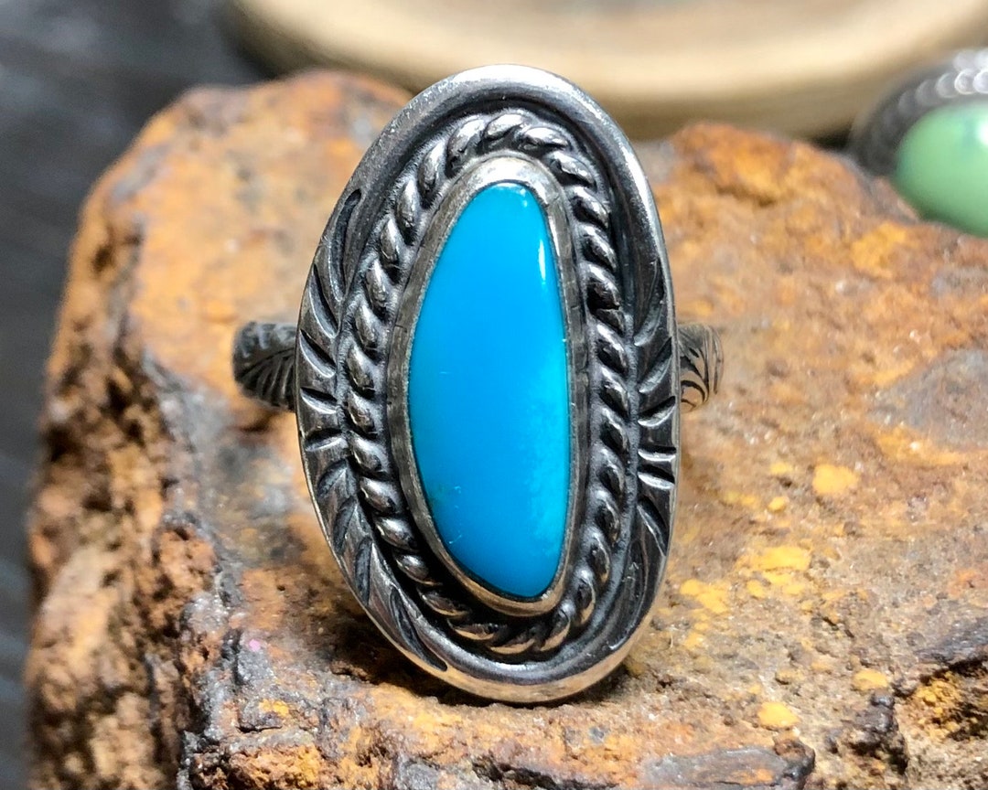 Gem Grade Bisbee Turquoise Ring, Size 11 3/4, Bright Blue Turquoise ...