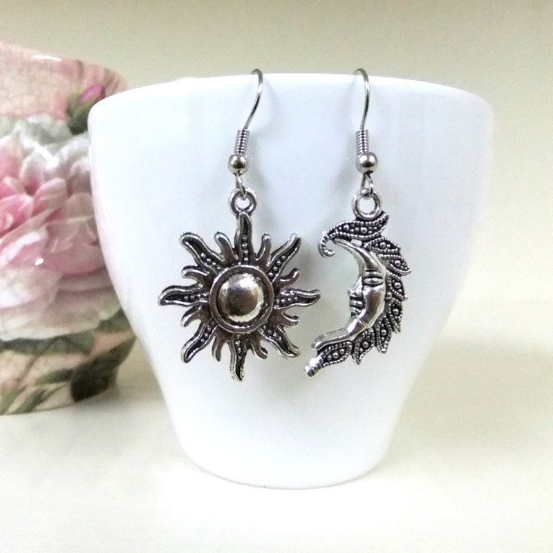 Moon Earrings - Etsy