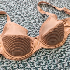 Spiral Stitch Underwired Bra in Biscotti Satin. Circle Stitch Vintage ...