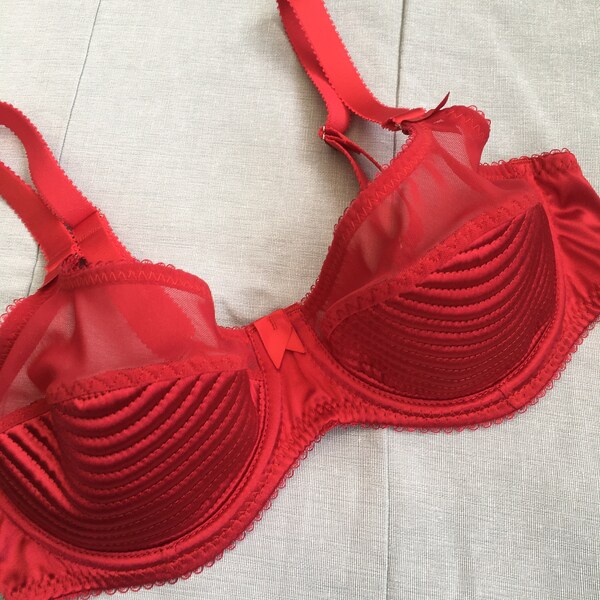 Circle Stitch Bra - Etsy