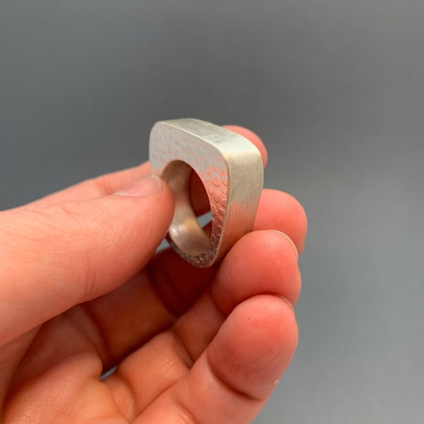 Hollow Form Ring - Etsy
